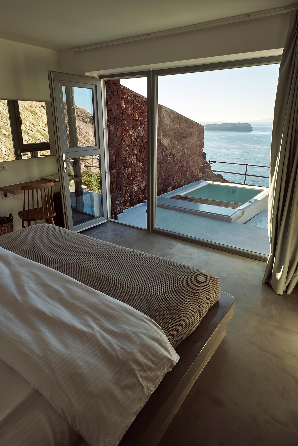 Caldera Residence | COCO-MAT Hotel Santorini | COCO-MAT Hotels